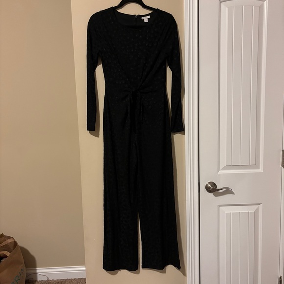 Cato | Pants & Jumpsuits | Black Jumpsuit With Leopard Print And A Tie ...